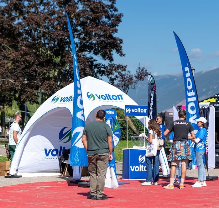 H Volton υποστηρικτής του «Ioannina Lake Run» και χορηγός του «Greece Race for the Cure 2024 ...